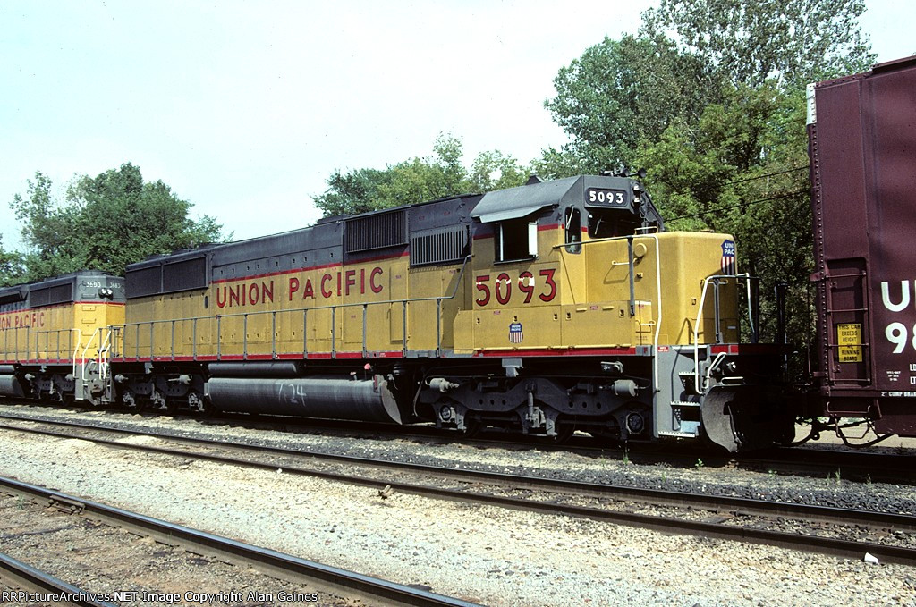 UP SD50 5093